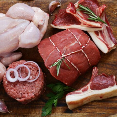 15 Common Household Items That Can Kill Your Curious Cat | Atlantic Veterinary Hospital